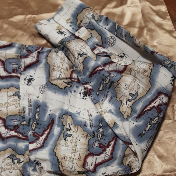 Vintage | Shirts | Mens 99s Map Themed Shirt | Poshmark